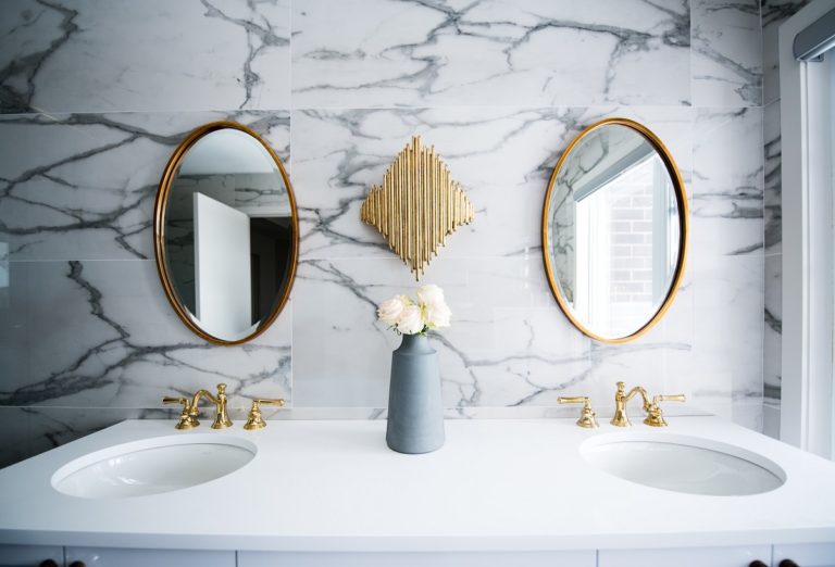 Quartz vs. Marble: Which One to Choose? | Granite Selection